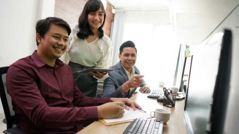 Profesi General Affair: Tugas, Jobdesk, Gaji, Keahlian dan Jenjang Karir